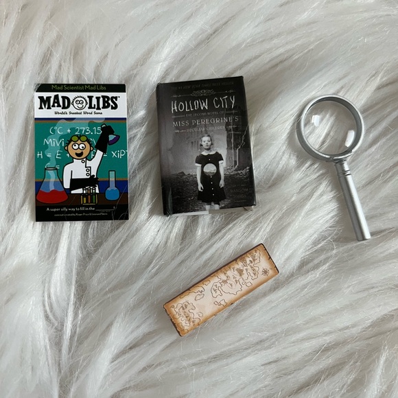 Toys | Mini Mad Libs Hollow City Book Set With Magnifying Glass 2 Mini ...